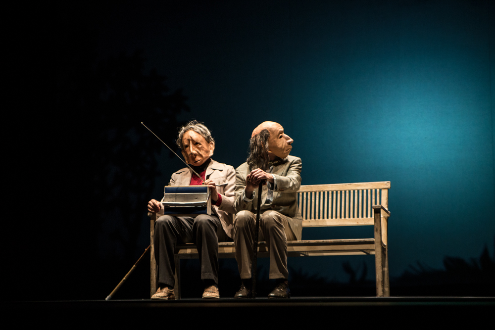 Familie Flöz — Infinita, PEACOCK THEATRE, PHOTOGRAPHY BY VANJA KARAS ...