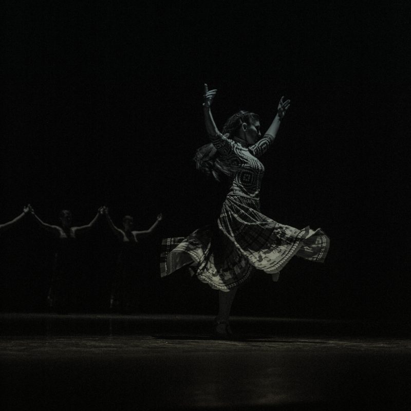 The Thread, Russell Maliphant & Vangelis, Photography by Vanja Karas